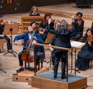 Salonen, cellist Kanneh-Mason strike sparks at Philharmonic